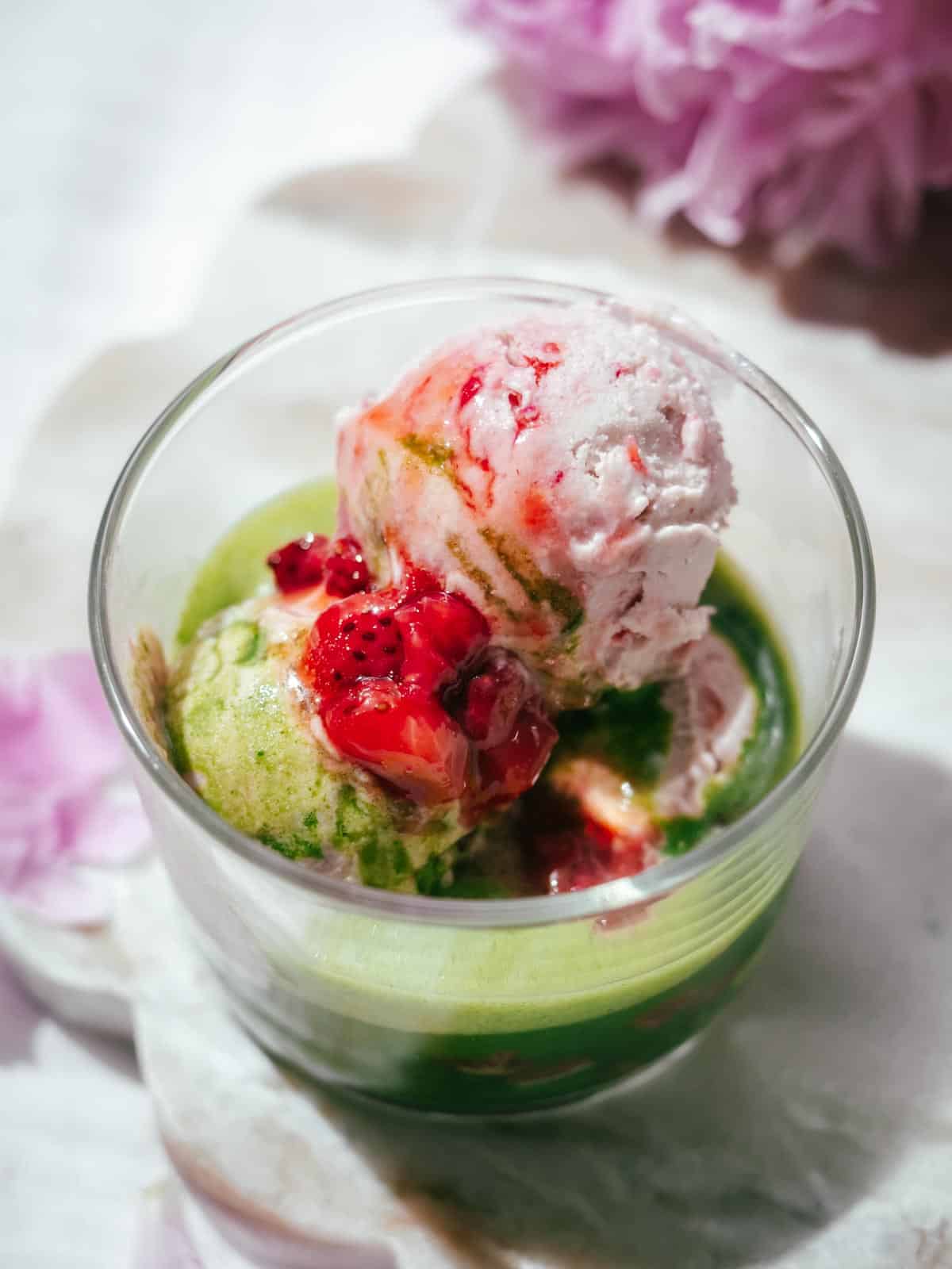 Simple Matcha Affogato with Homemade Strawberry Topping - Yoko's kitchen