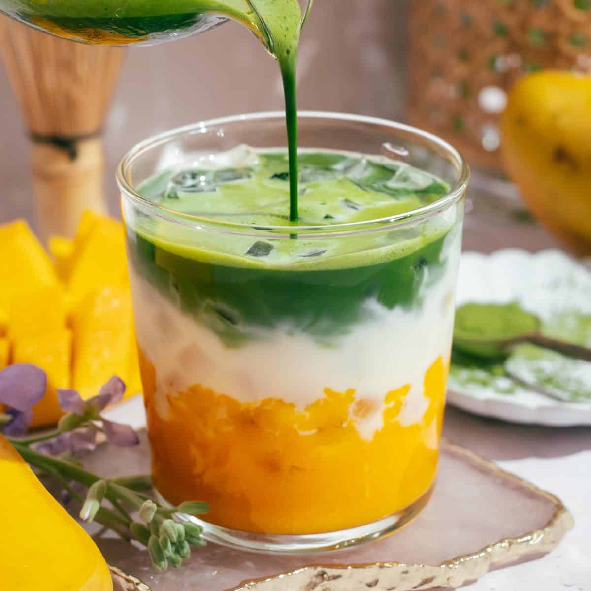 Easy Mango Matcha Latte (Iced Recipe with Fresh Mango) - Yoko's kitchen